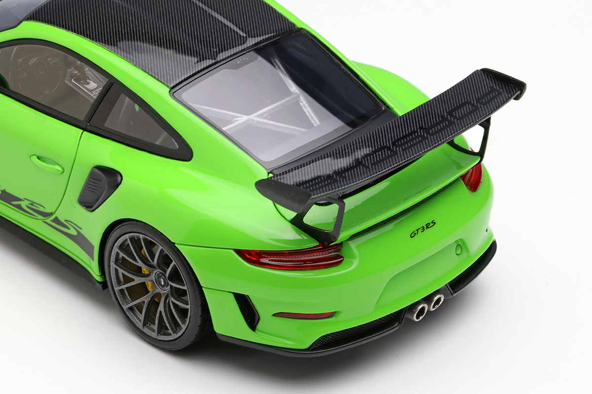 Make Up Co., Ltd. / Porsche 911 (991.2) GT3 RS Weissach package 2018