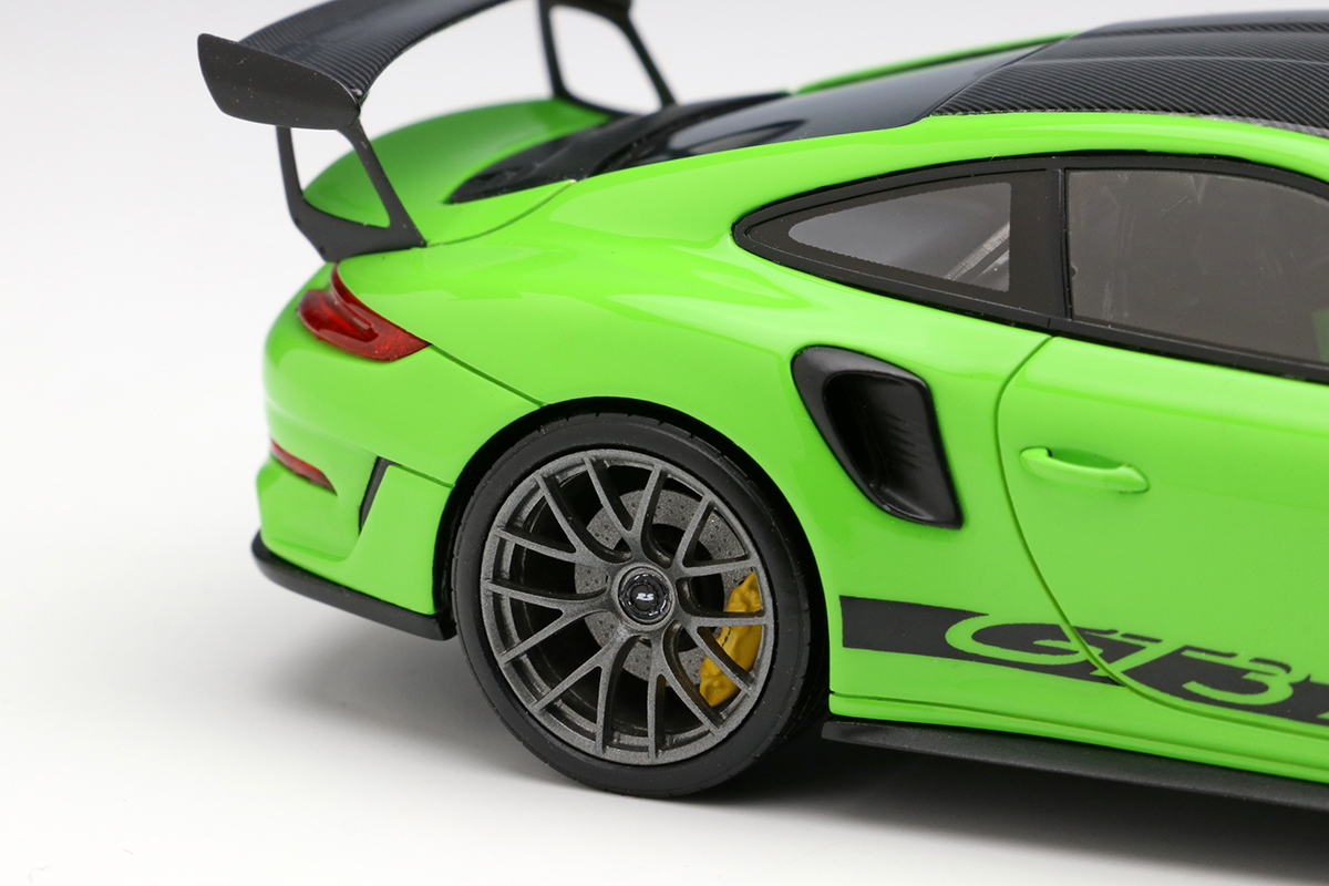 Make Up Co., Ltd. / Porsche 911 (991.2) GT3 RS Weissach package 2018