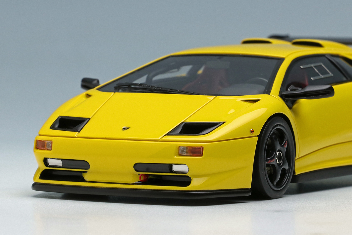 Make Up Co., Ltd. / Lamborghini Diablo SVR Racing 1996